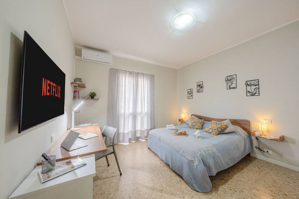 69 M² Appartamento Vacanza ∙ 2 Camere Da Letto ∙ 4 Ospiti - Pavia