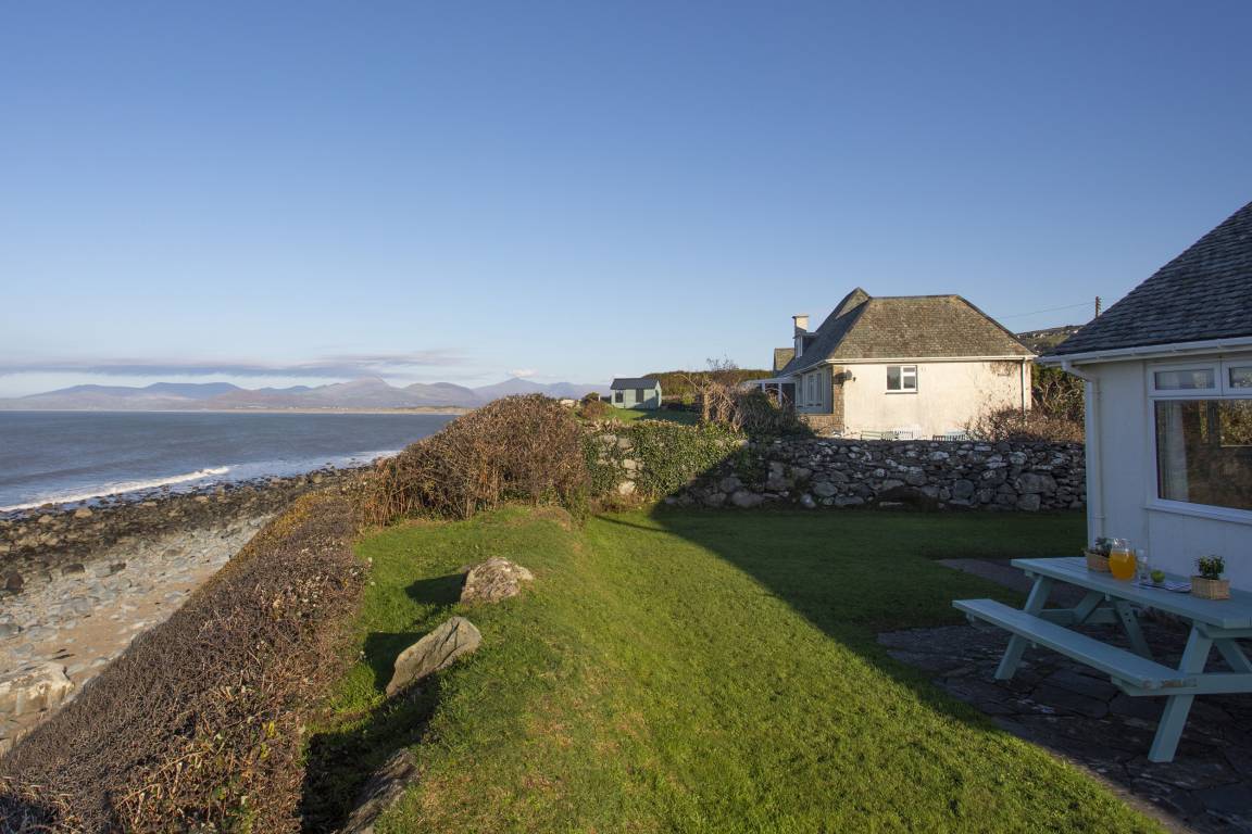 Cottage ∙ 3 Bedrooms ∙ 6 Guests - Harlech