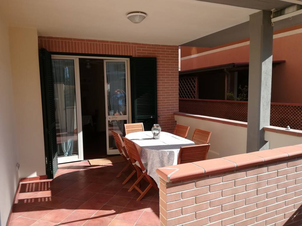 65 M² Apartment ∙ 2 Bedrooms ∙ 5 Guests - Grosseto