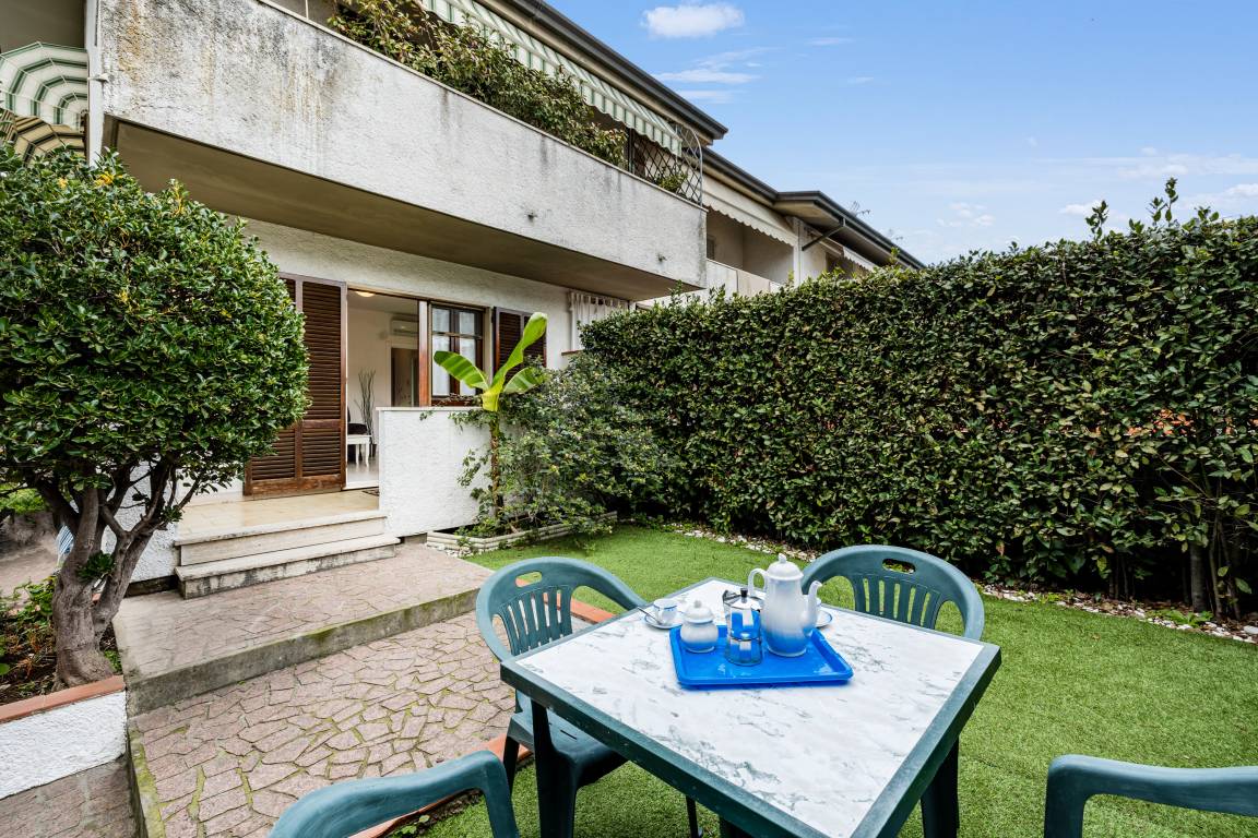 120 M² House ∙ 2 Bedrooms ∙ 6 Guests - Massa