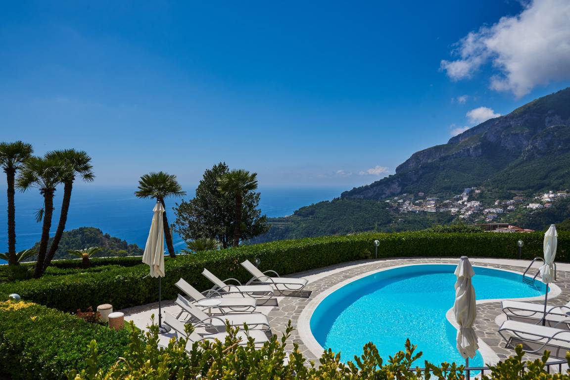 200 M² Apartment ∙ 6 Bedrooms ∙ 10 Guests - Ravello