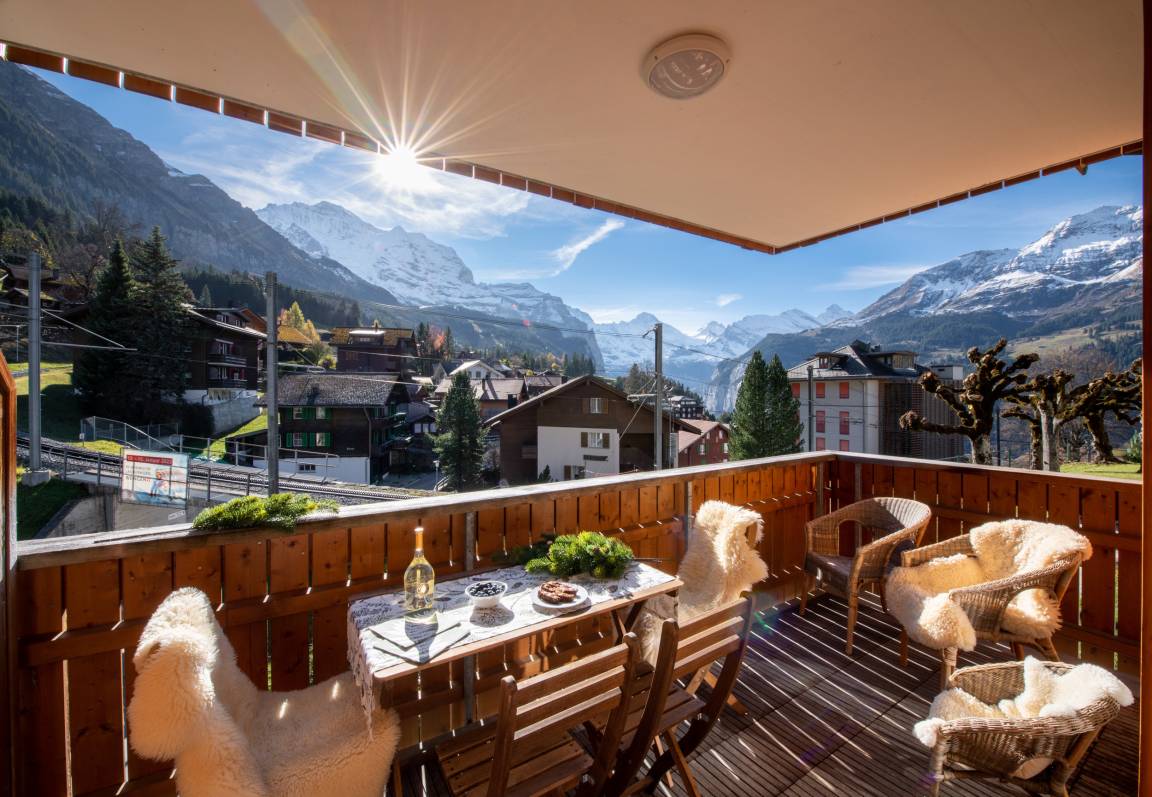 70 M² Apartment ∙ 2 Bedrooms ∙ 4 Guests - Lauterbrunnen