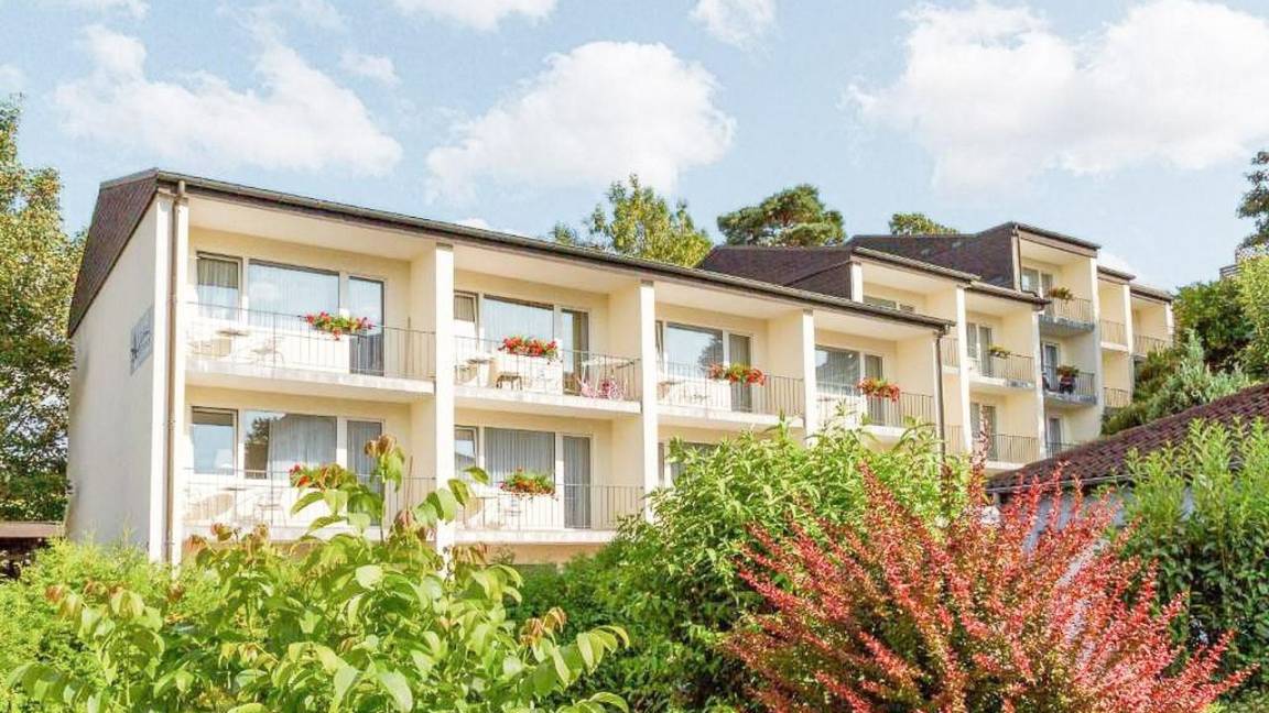 40 M² Apartment ∙ 1 Bedroom ∙ 4 Guests - Bad Neuenahr-Ahrweiler