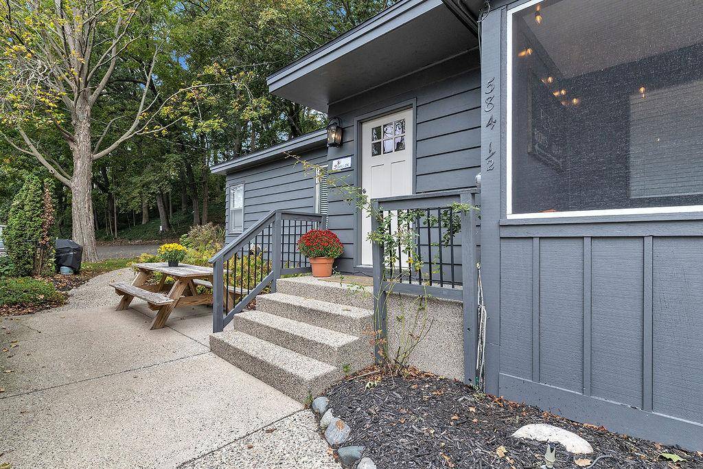 111 M² Villa ∙ 3 Bedrooms ∙ 7 Guests - Saugatuck, MI