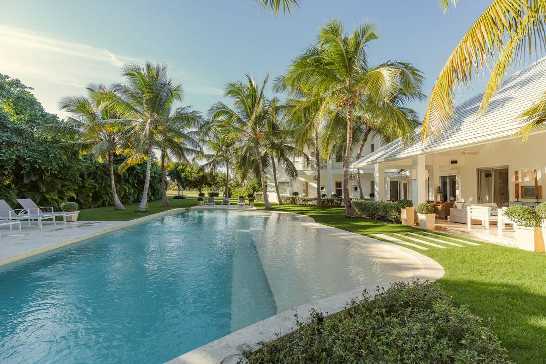 1500 M² Villa ∙ 8 Bedrooms ∙ 20 Guests - Punta Cana