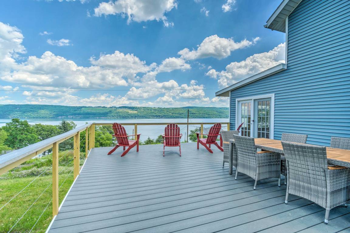 139 M² House ∙ 3 Bedrooms ∙ 7 Guests - Watkins Glen, NY