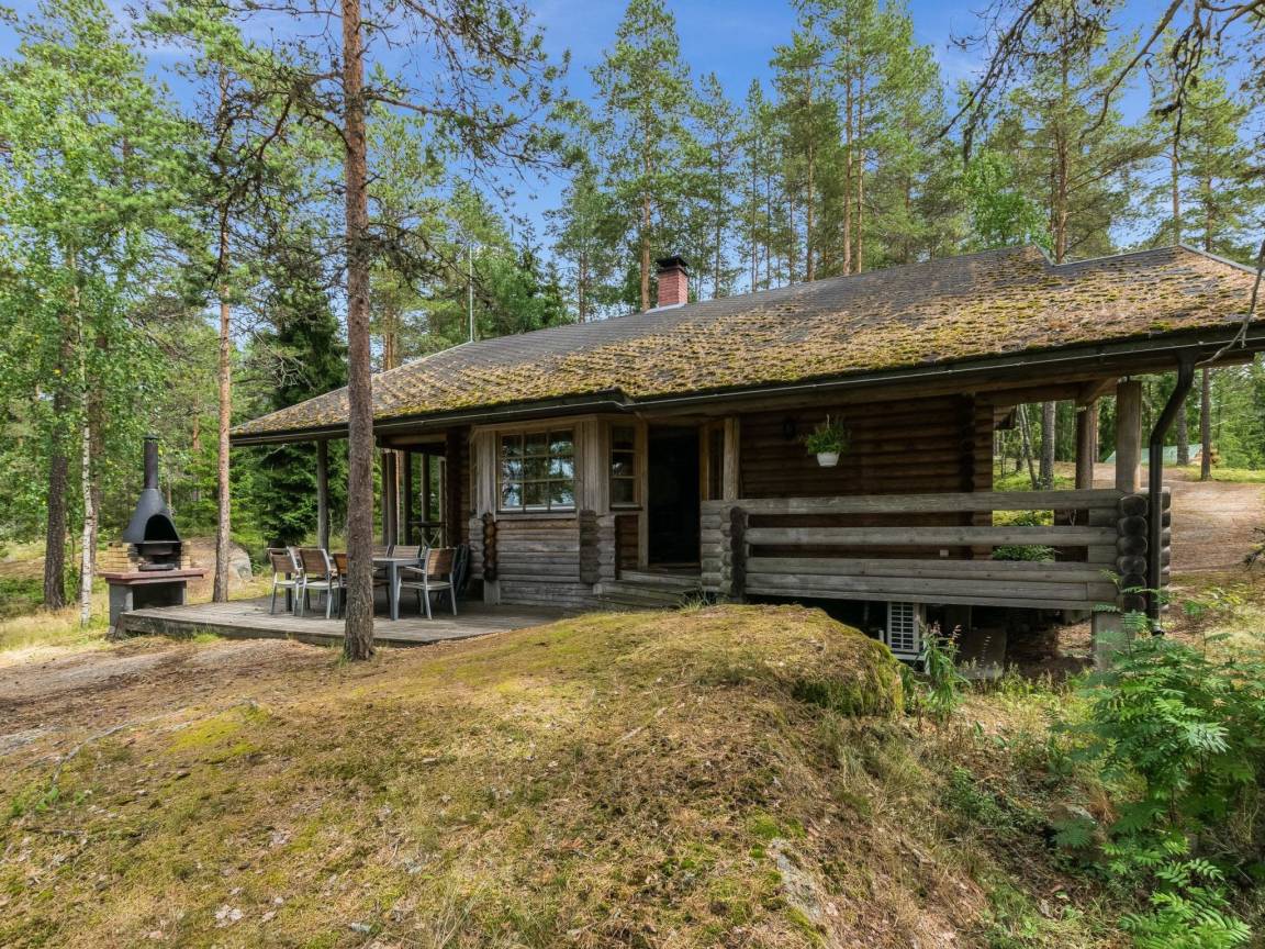 80 M² Talo ∙ 2 Makuuhuonetta ∙ 12 Vierasta - Yläne