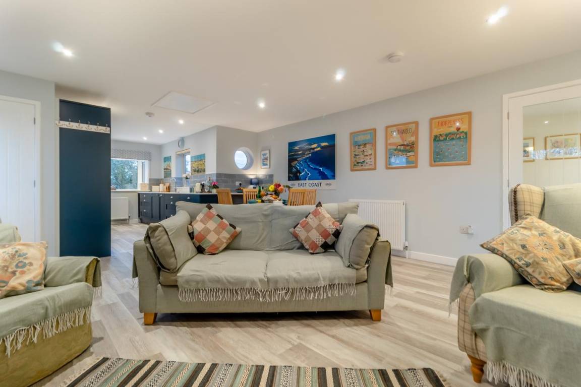 Apartment ∙ 2 Bedrooms ∙ 4 Guests - Saxmundham