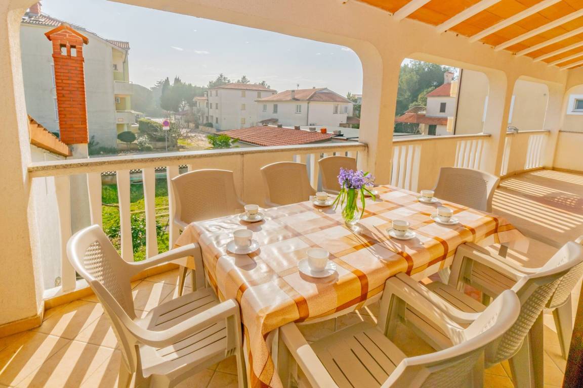 100 M² Appartement ∙ 4 Slaapkamers ∙ 8 Gasten - Medulin