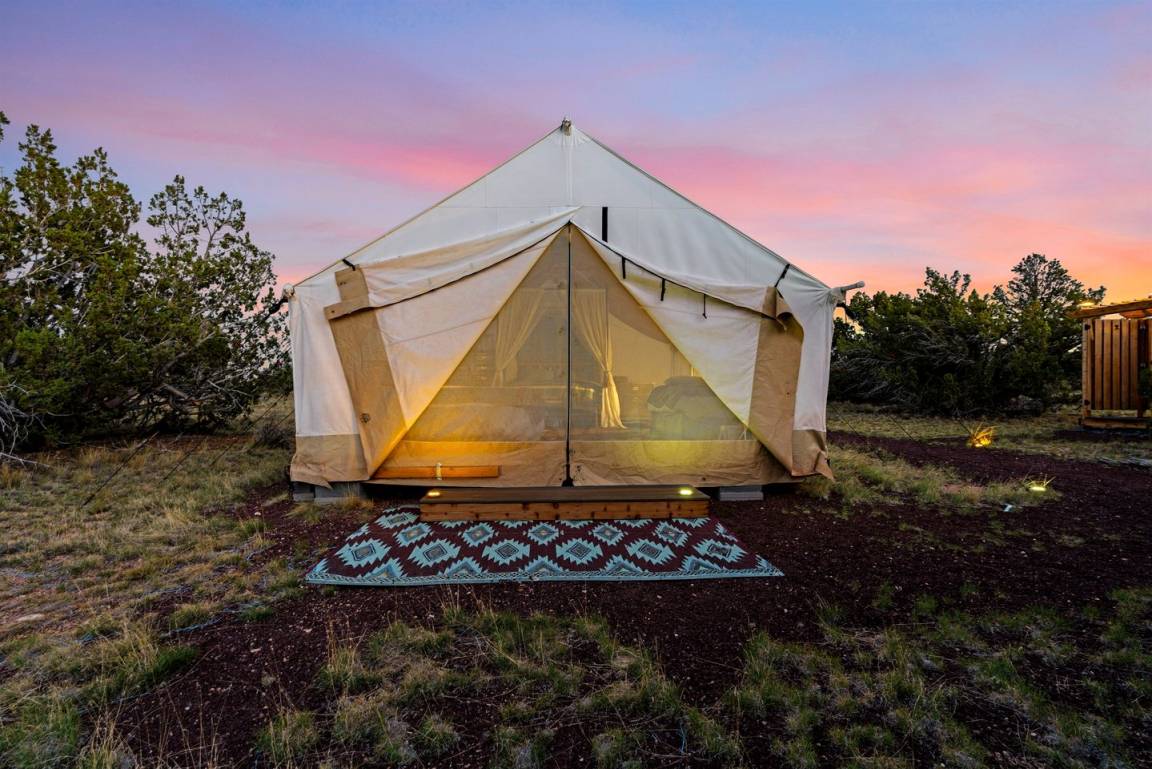 Camping ∙ 1 Bedroom ∙ 5 Guests - Arizona