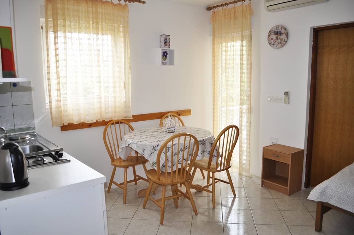 35 M² Apartment ∙ 1 Bedroom ∙ 4 Guests - Vir