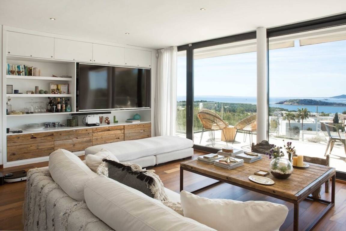 200 M² Maison De Vacances ∙ 4 Chambres ∙ 8 Personnes - Santa Eulària des Riu