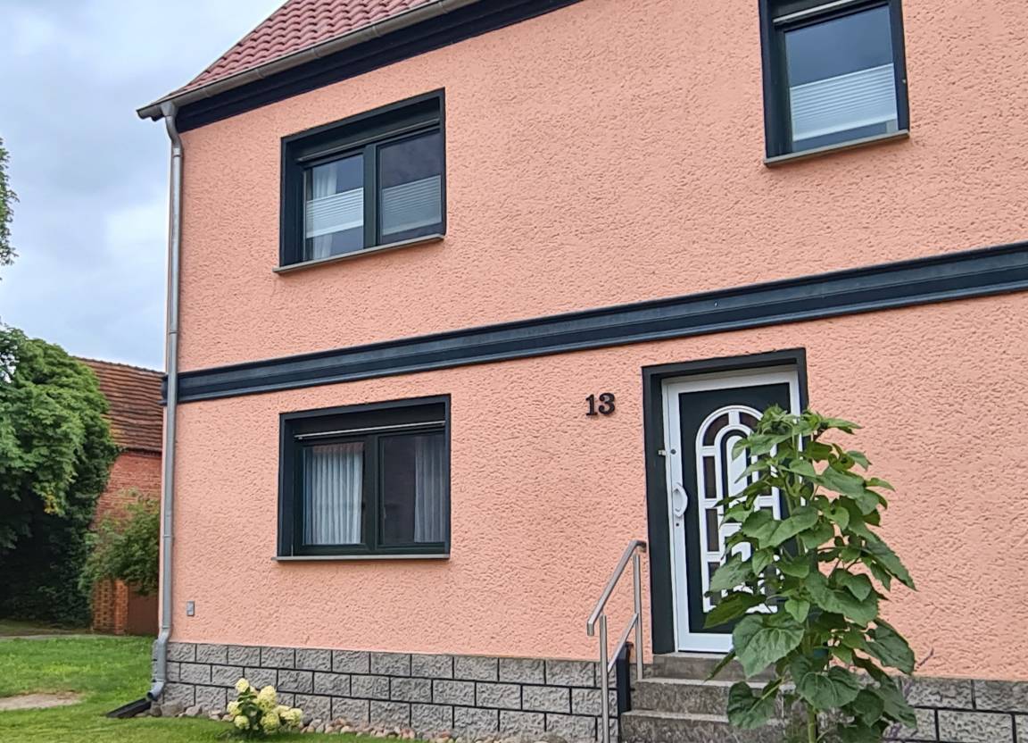 90 M² Ferienhaus ∙ 2 Schlafzimmer ∙ 4 Gäste - Brandenburg an der Havel