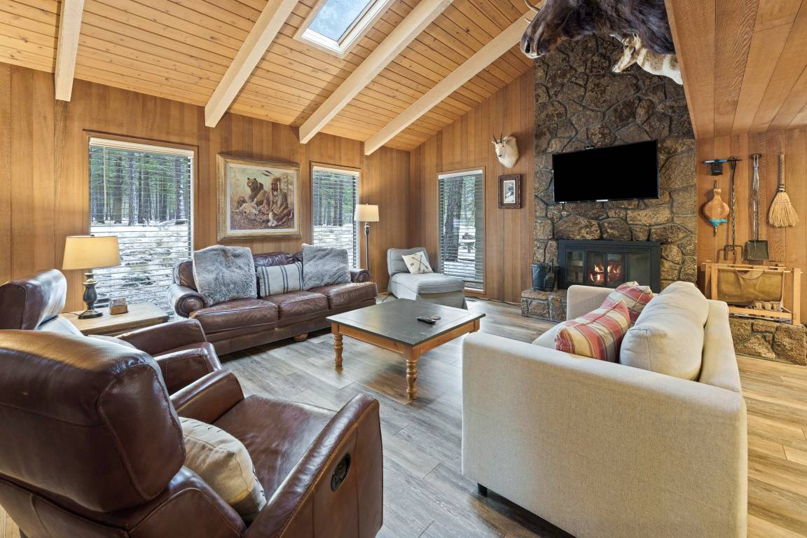 248 M² House ∙ 4 Bedrooms ∙ 10 Guests - Sunriver, OR