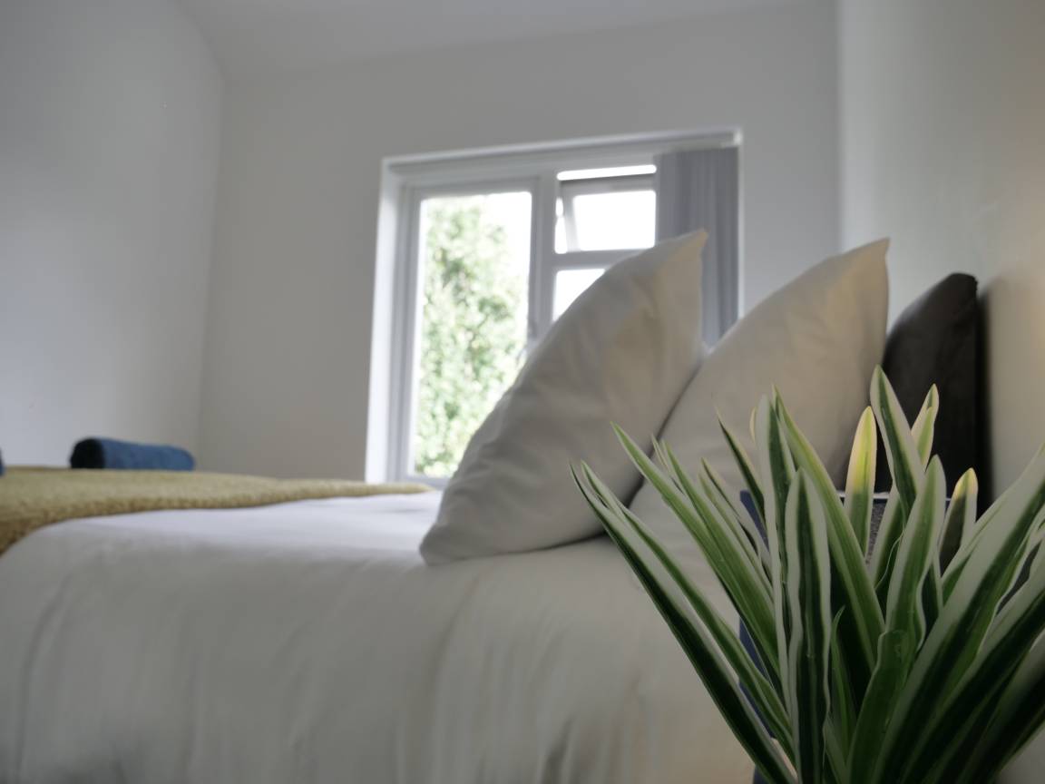 House ∙ 3 Bedrooms ∙ 5 Guests - Wolverhampton