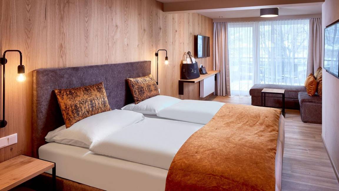 40 M² Ferienwohnung ∙ 2 Schlafzimmer ∙ 4 Gäste - Schüttdorf