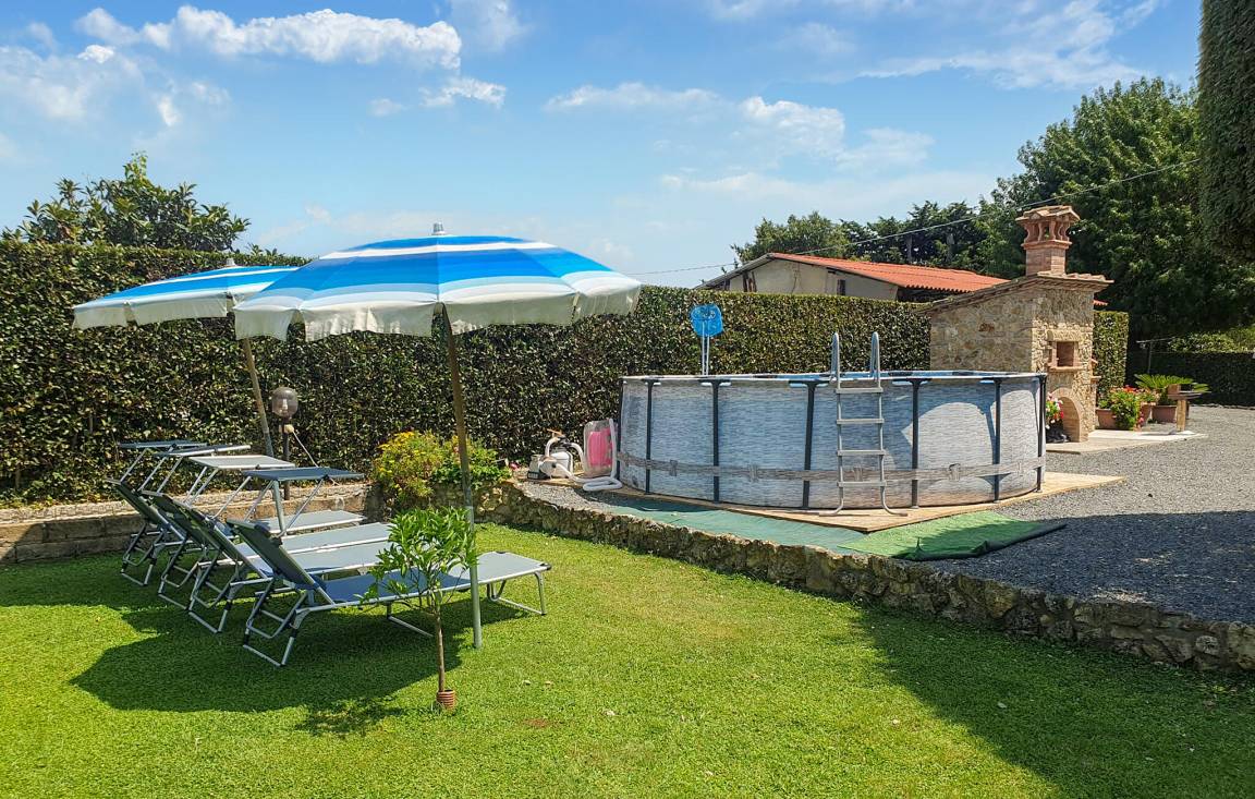 85 M² Apartment ∙ 2 Bedrooms ∙ 6 Guests - Cecina