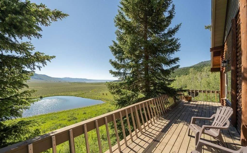 Cabin ∙ 4 Bedrooms ∙ 11 Guests - Idaho (State)