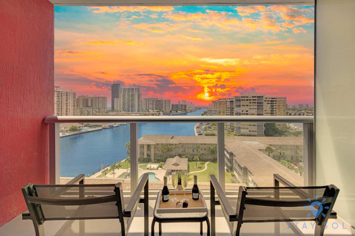 Apartment ∙ 4 Guests - Hallandale Beach, FL