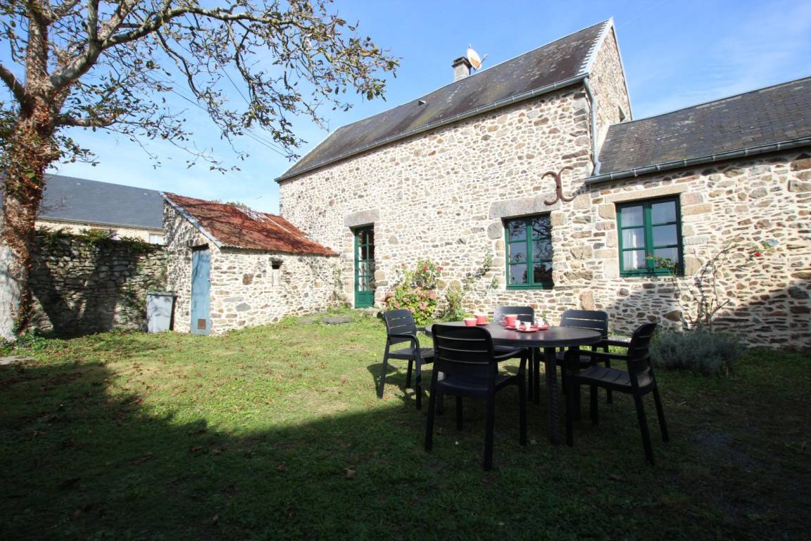 92 M² Gîte ∙ 3 Chambres ∙ 5 Personnes - Cotentin