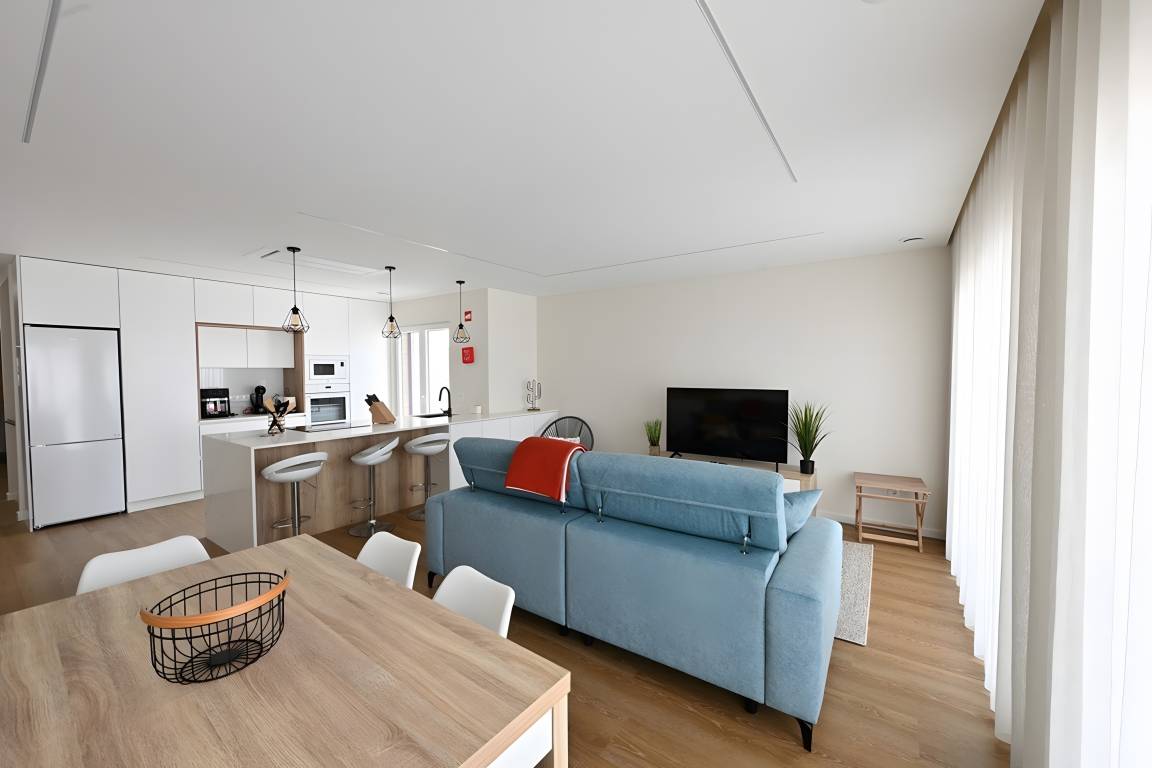 76 M² House ∙ 2 Bedrooms ∙ 6 Guests - エリセイラ
