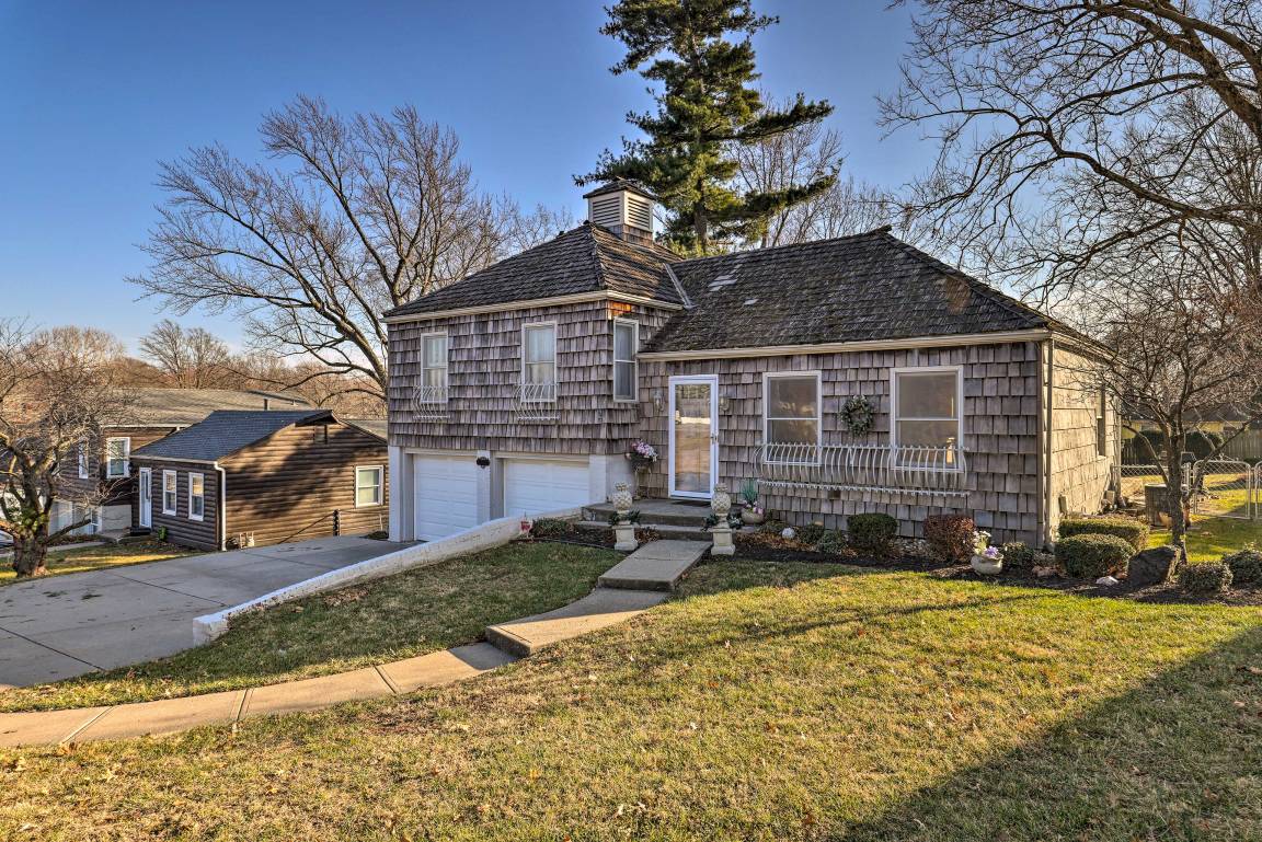 102 M² House ∙ 3 Bedrooms ∙ 6 Guests - Lake Waukomis, MO