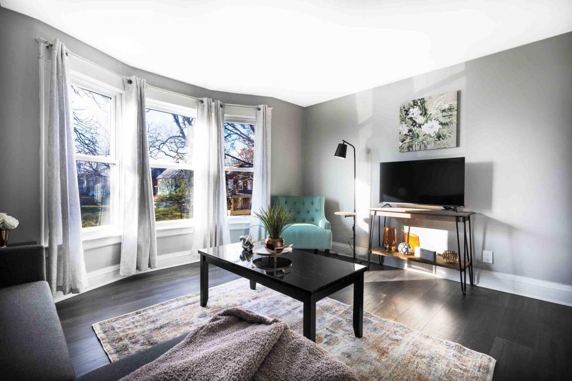 Apartment ∙ 1 Bedroom ∙ 2 Guests - Niagara Falls, NY