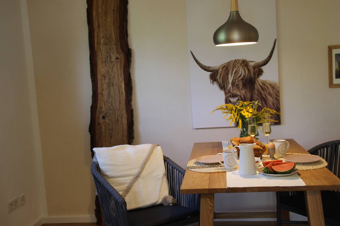 55 M² Ferienwohnung ∙ 1 Schlafzimmer ∙ 2 Gäste - Geiselwind