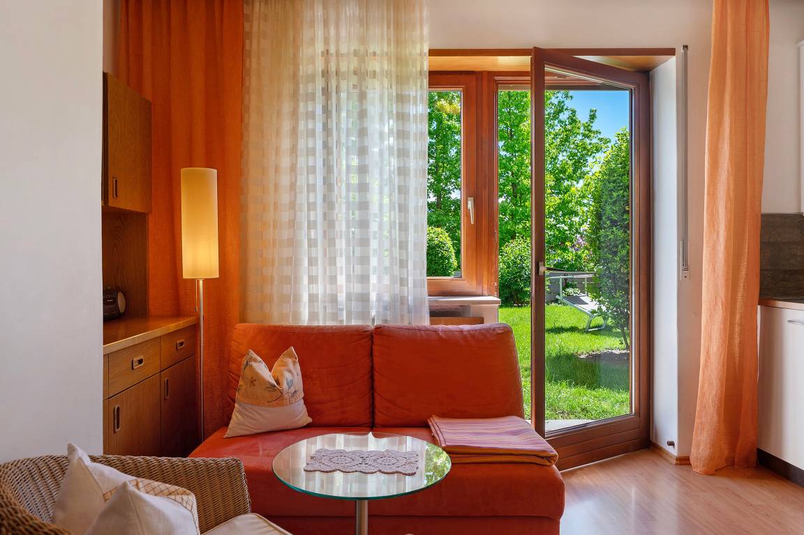 65 M² Apartment ∙ 2 Bedrooms ∙ 4 Guests - Merano