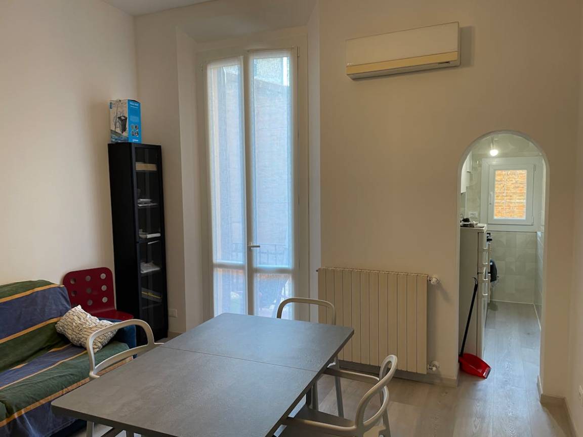 47 M² Appartamento Vacanza ∙ 1 Camera Da Letto ∙ 2 Ospiti - Bologna