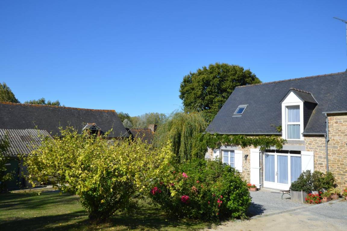 95 M² Gîte ∙ 3 Chambres ∙ 5 Personnes - Ille-et-Vilaine