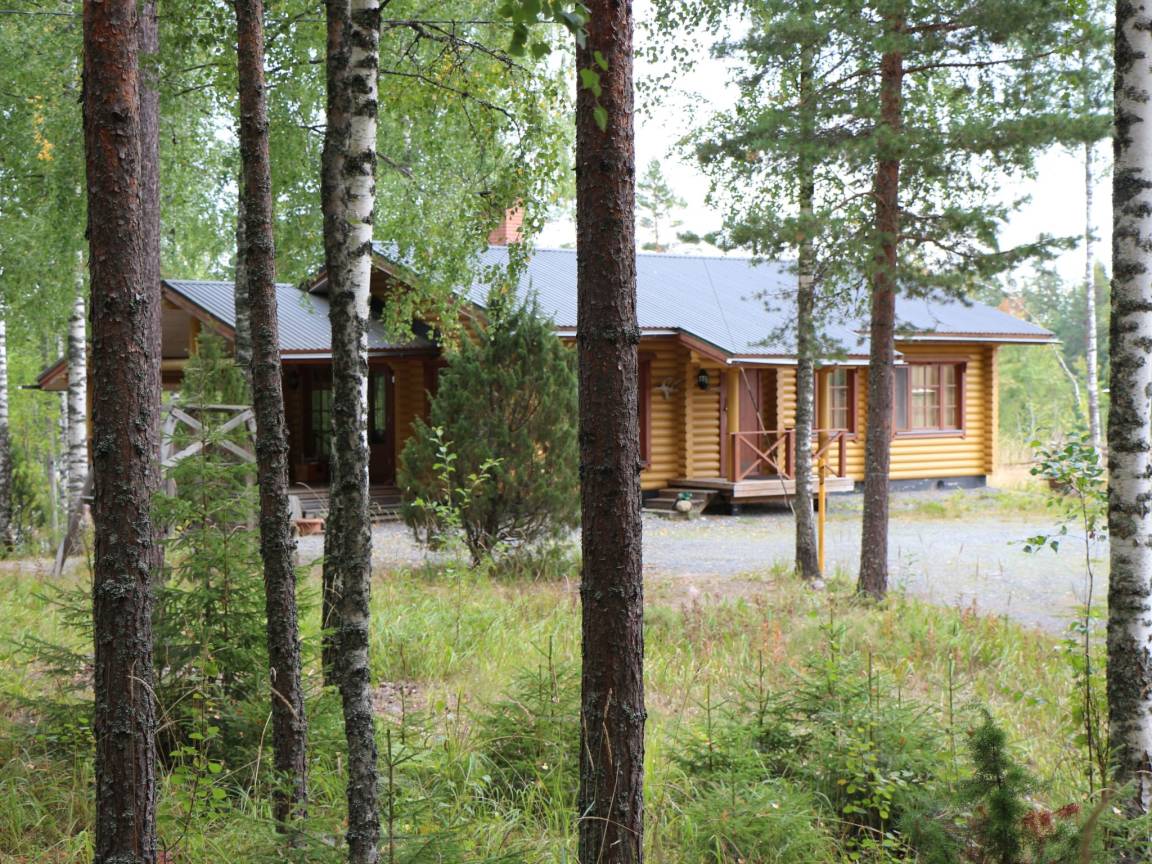 100 M² Talo ∙ 4 Makuuhuonetta ∙ 8 Vierasta - Kanta-Häme