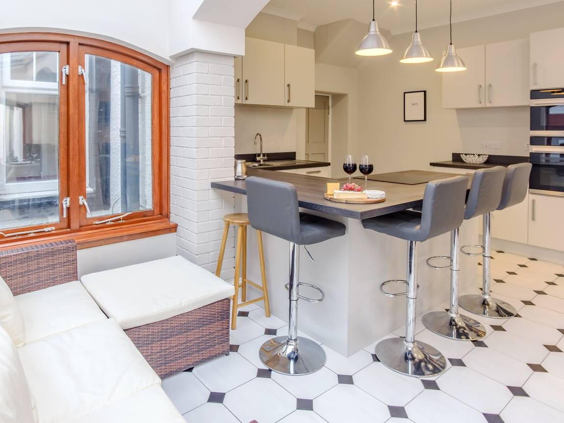 Cottage ∙ 4 Bedrooms ∙ 8 Guests - Portpatrick