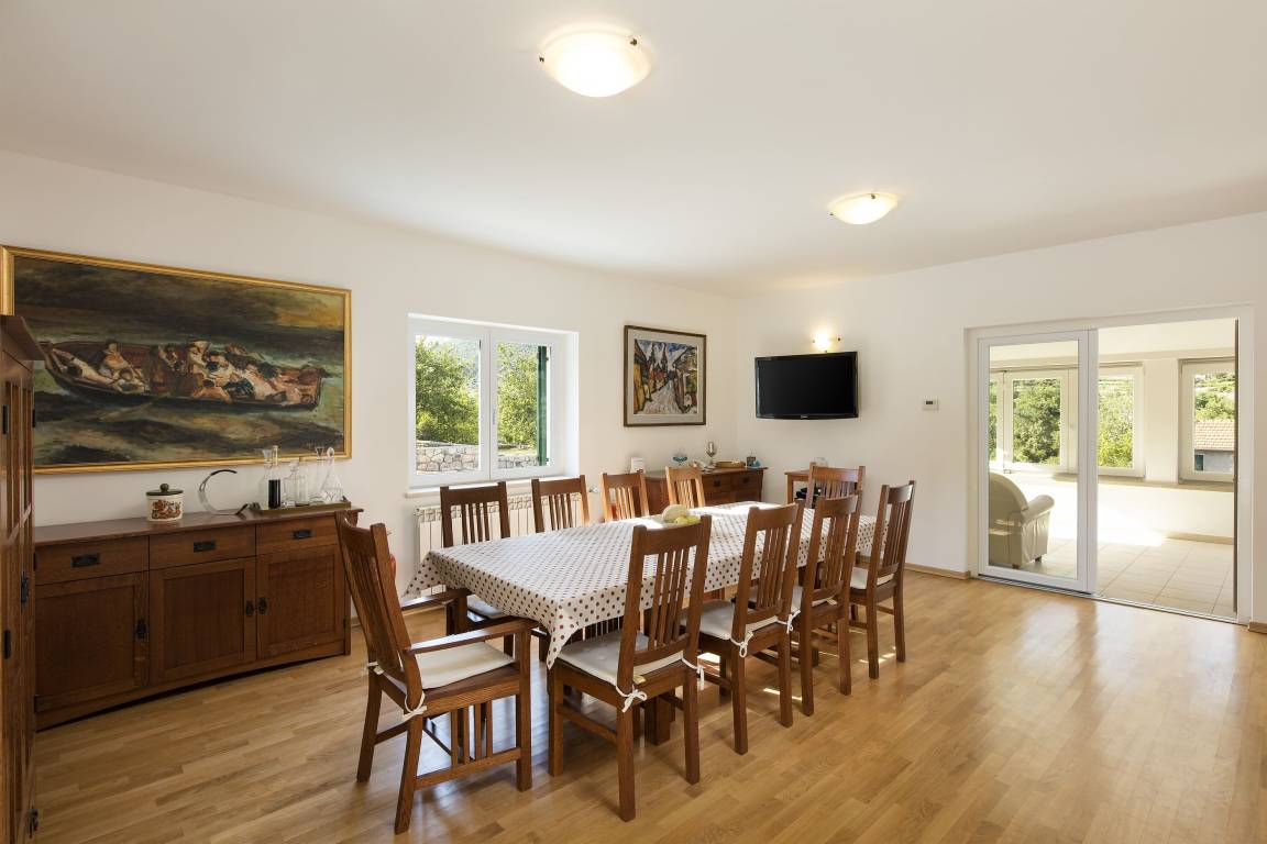 150 M² Ferienhaus ∙ 4 Schlafzimmer ∙ 8 Gäste - Tučepi