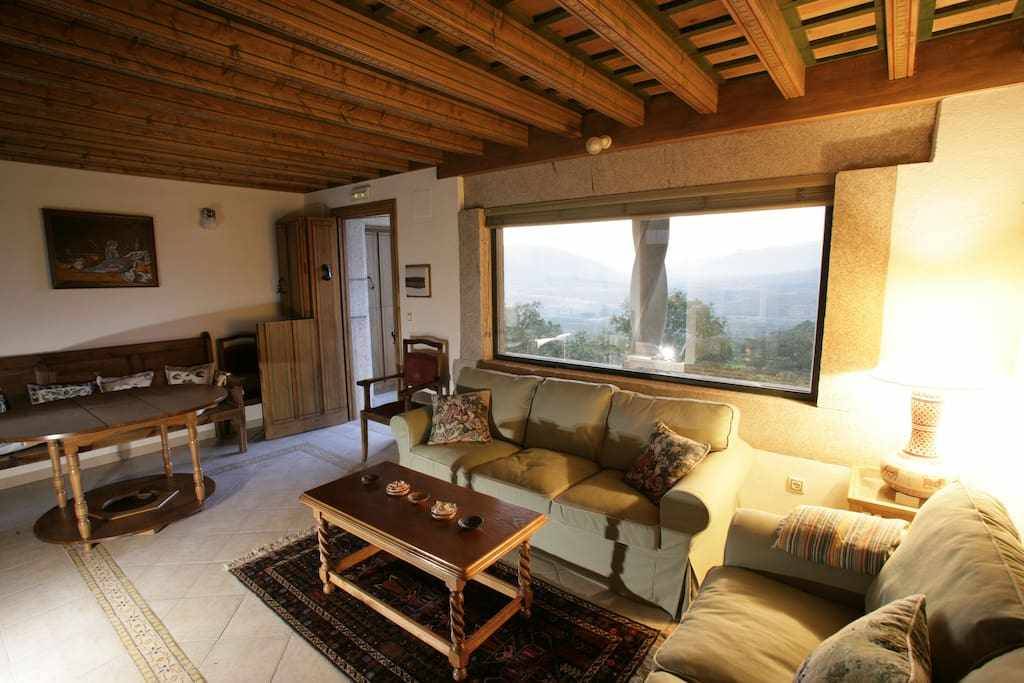 200 M² Apartamento ∙ 1 Habitación ∙ 6 Huéspedes - Bohoyo