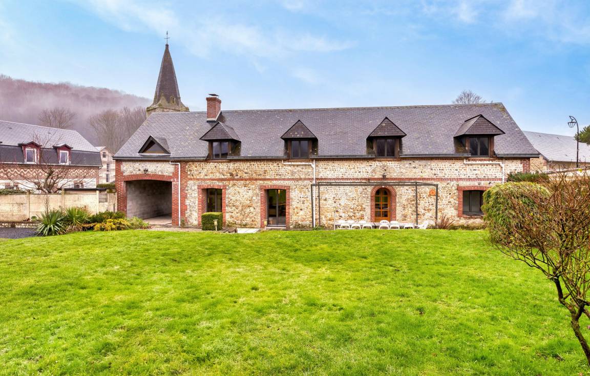 235 M² Longère ∙ 5 Chambres ∙ 12 Personnes - Fécamp