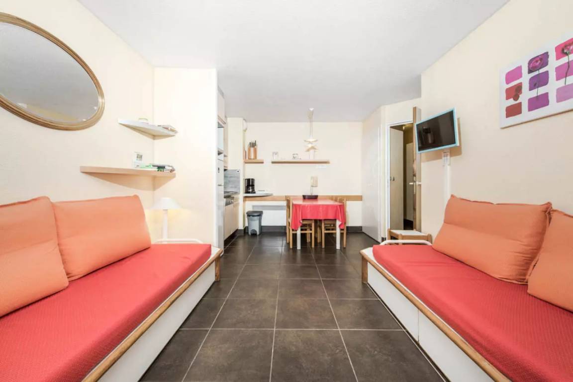 27 M² Appartement ∙ 1 Chambre ∙ 4 Personnes - IBIS Cannes Mouans Sartoux parking gratuit