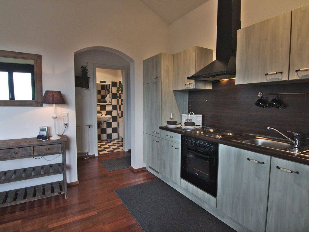 45 M² Ferienwohnung ∙ 1 Schlafzimmer ∙ 2 Gäste - Endingen am Kaiserstuhl