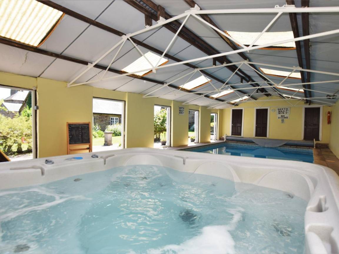 Cottage ∙ 2 Bedrooms ∙ 4 Guests - Abergavenny