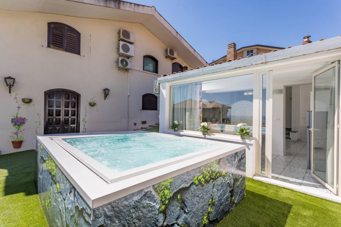 50 M² Apartamento ∙ 1 Habitación ∙ 4 Huéspedes - Catania