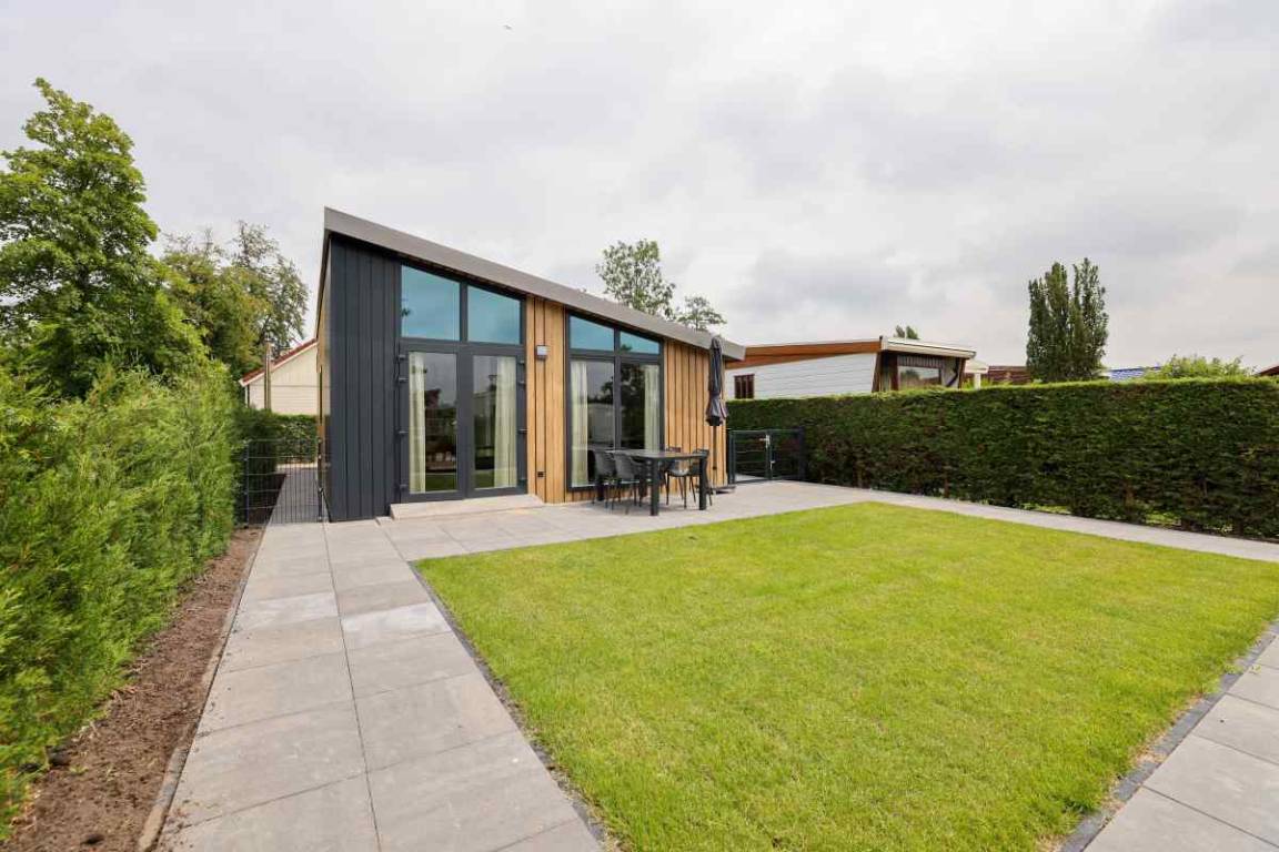 60 M² Ferienhaus ∙ 2 Schlafzimmer ∙ 4 Gäste - Hoorn