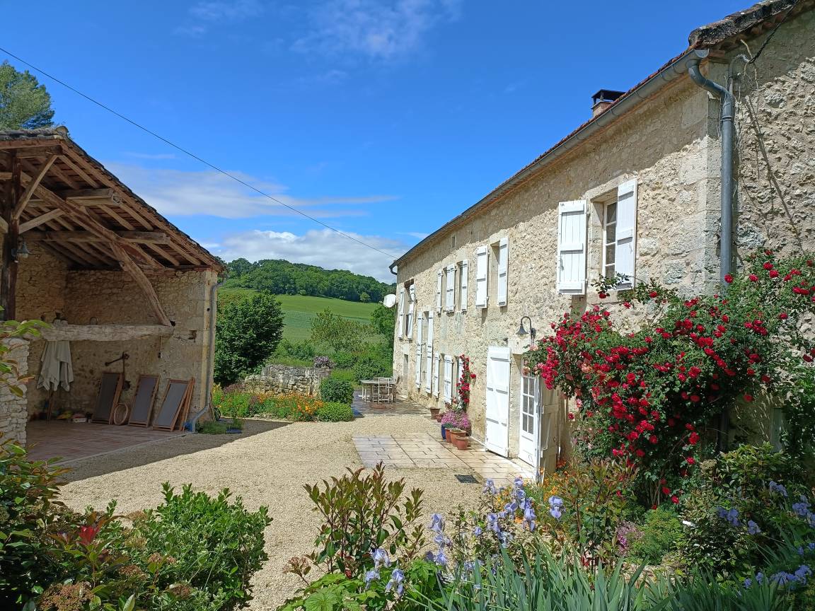 300 M² Maison De Vacances ∙ 4 Chambres ∙ 12 Personnes - Lectoure