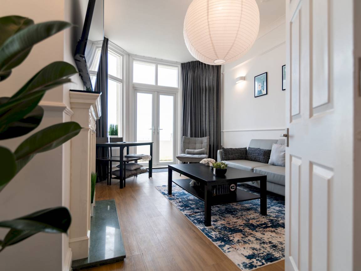 74 M² Apartment ∙ 2 Bedrooms ∙ 5 Guests - Joss Bay