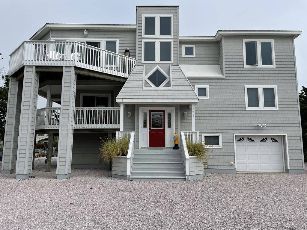 House ∙ 4 Bedrooms ∙ 12 Guests - Long Beach Island, NJ