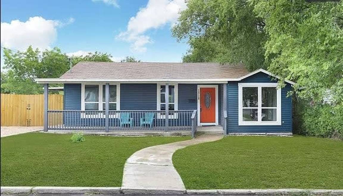 House ∙ 4 Bedrooms ∙ 15 Guests - Highland Hills - San Antonio