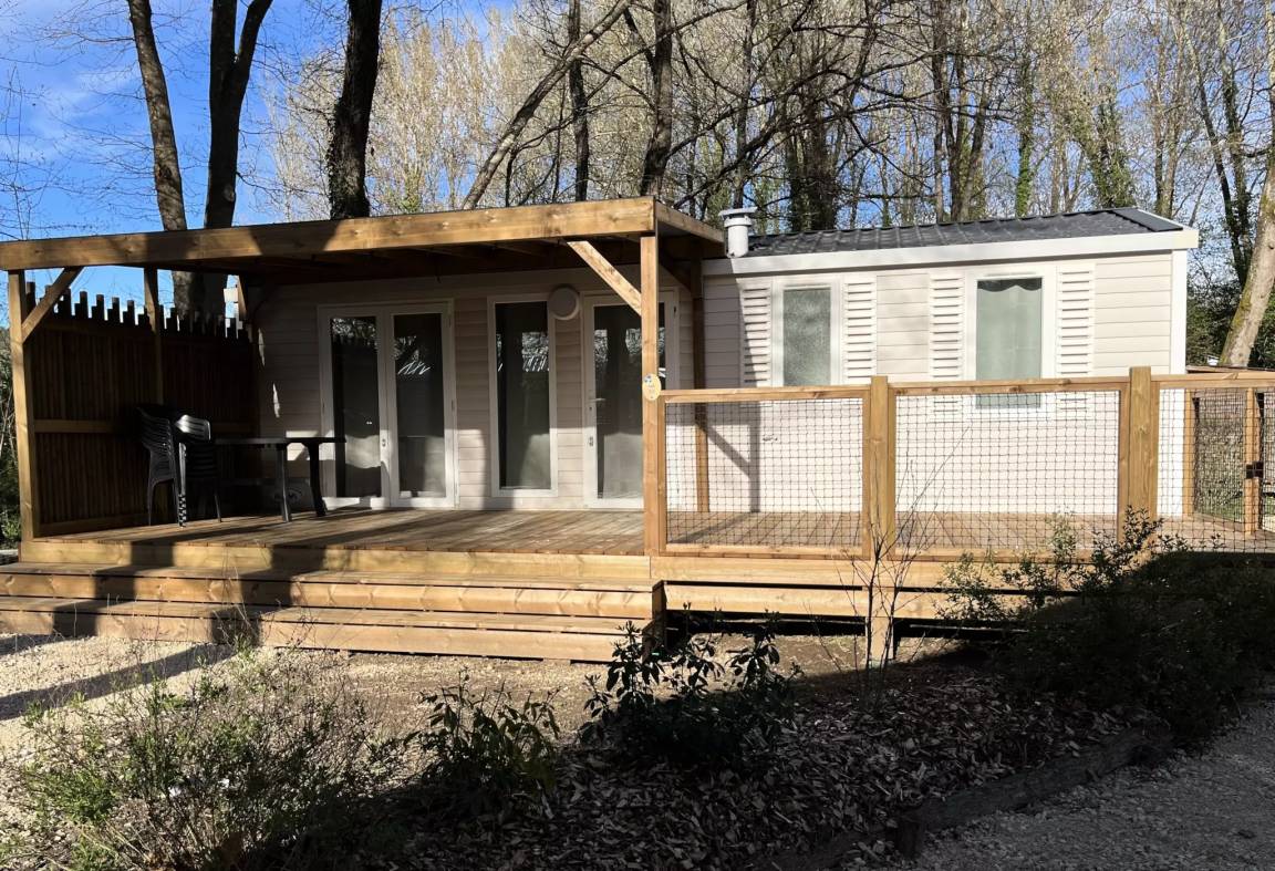 32 M² Mobil-home ∙ 3 Chambres ∙ 6 Personnes - Le Buisson-de-Cadouin