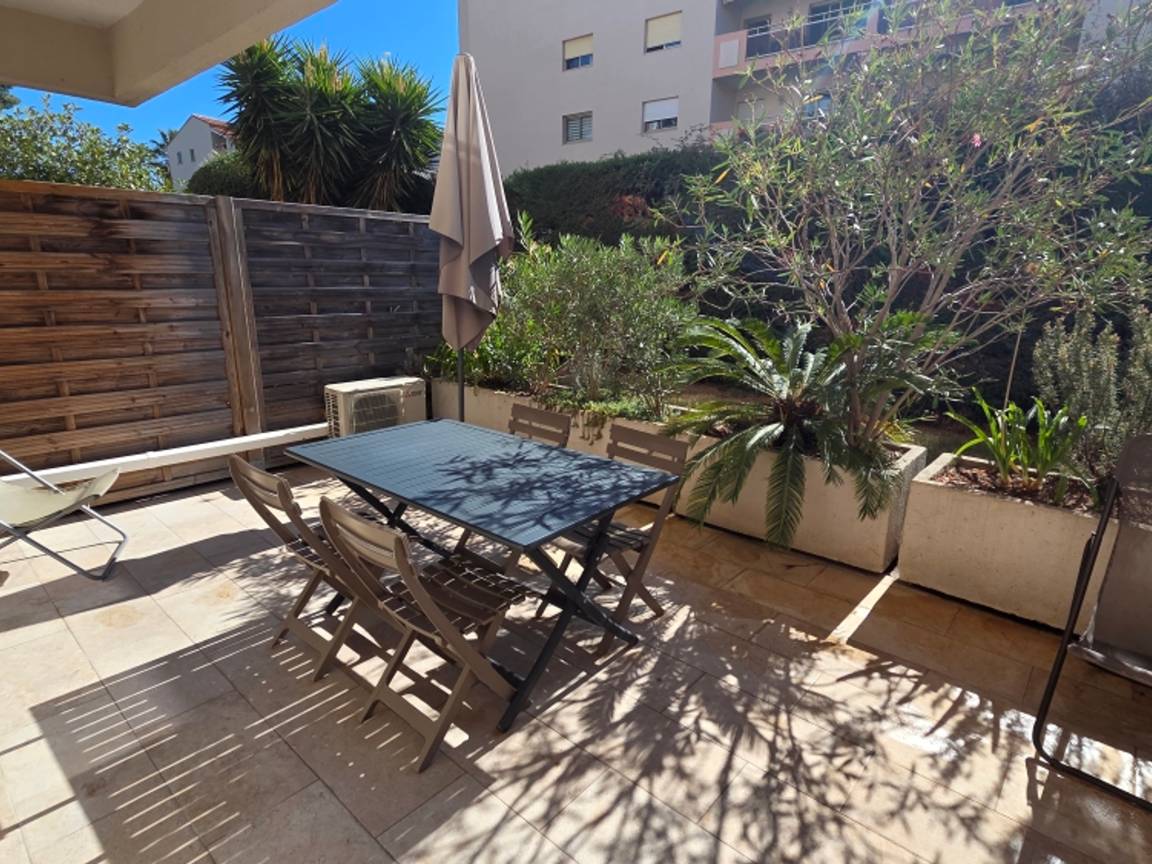 32 M² Studio Flat ∙ 1 Bedroom ∙ 4 Guests - Sainte-Maxime