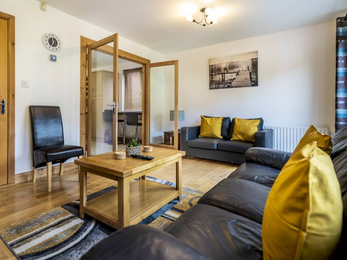 149 M² 一軒家 ∙ 寝室: 4 ∙ ゲスト7 人 - キャリクファーガス