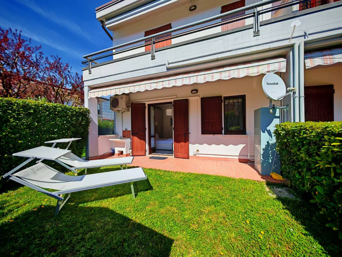 80 M² Ferienwohnung ∙ 1 Schlafzimmer ∙ 4 Gäste - Sirmione
