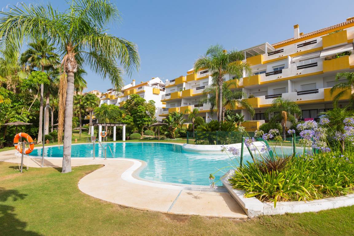 85 M² Apartamento ∙ 2 Habitaciones ∙ 4 Huéspedes - Calahonda